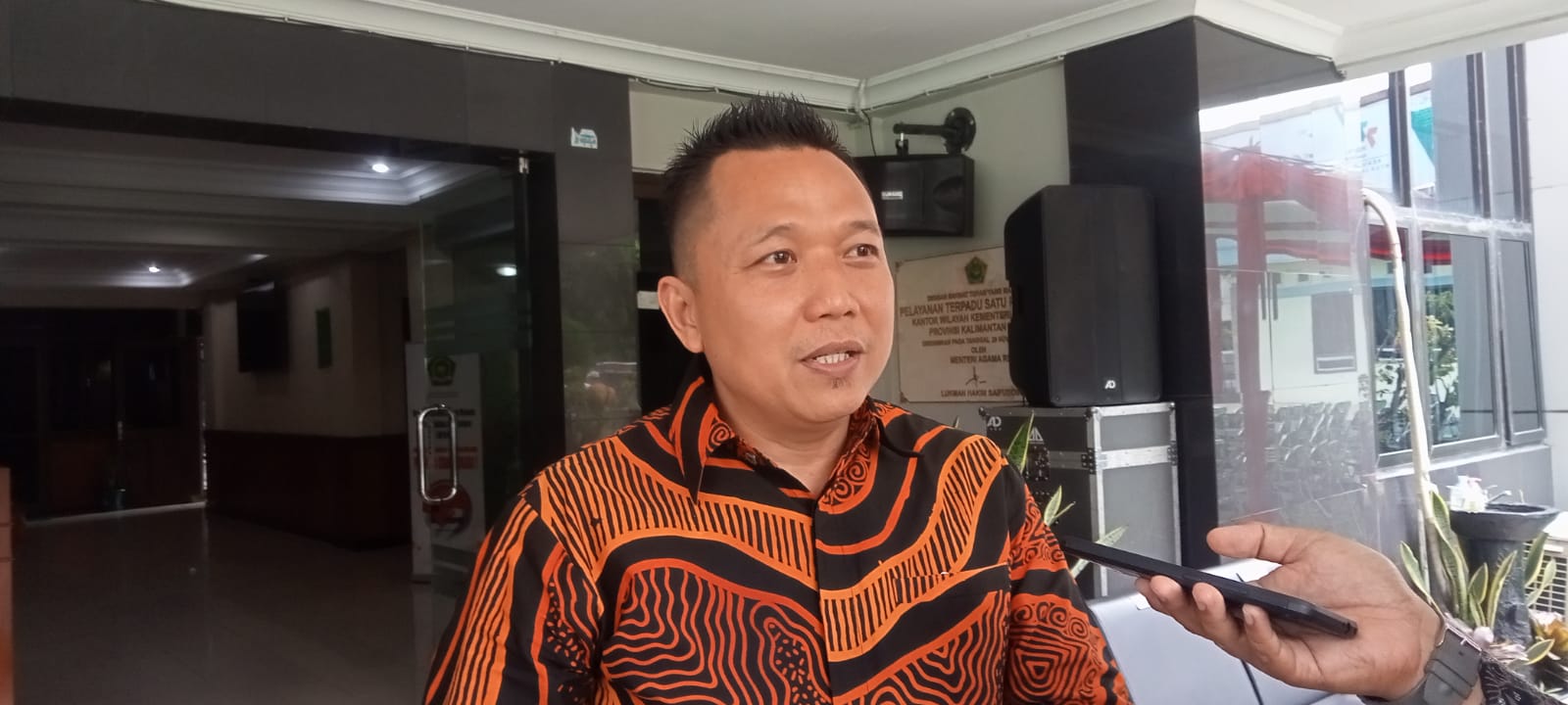 Deni Hakim Anwar Hadiri Peringatan Hari Amal Bhakti Kementerian Agama ...